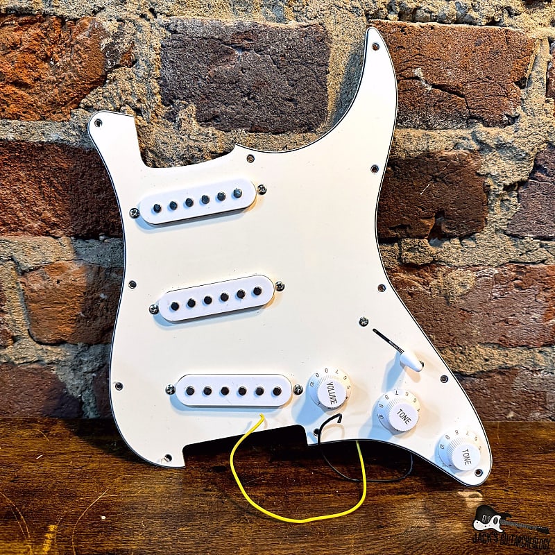 Squier Stratocaster Loaded SSS Pickguard (2010s - White) | Reverb