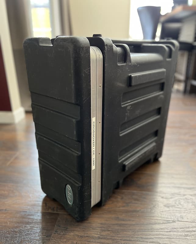 SKB 4-RU Shallow Roto Equipment Rack 4-Space/Molded Road | Reverb