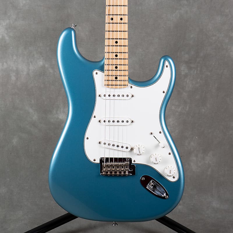 Fender Player Stratocaster - Tidepool - 2nd Hand | Reverb