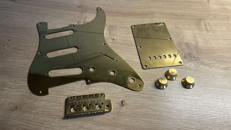 Schecter Pickguard Set Knopfler 80s - Gold | Reverb