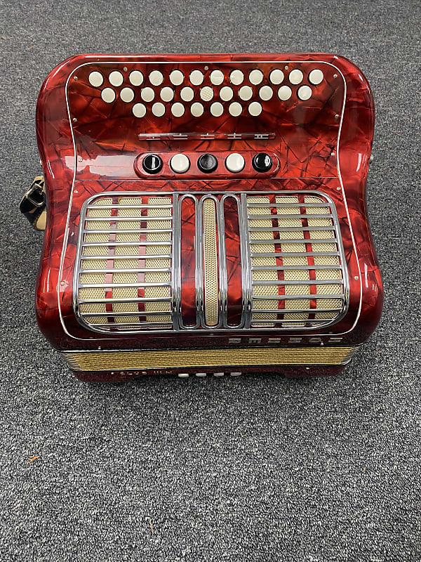 Hohner Club III M - 3 Row Button Accordion | Reverb