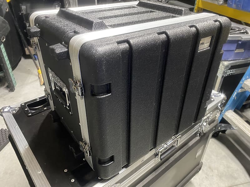 MCM 19" Case, 8U, ABS, Aluminium, Steel, Rack Mount Molded | Reverb