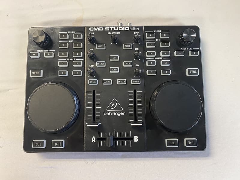 Behringer CMD Studio A2 | Reverb