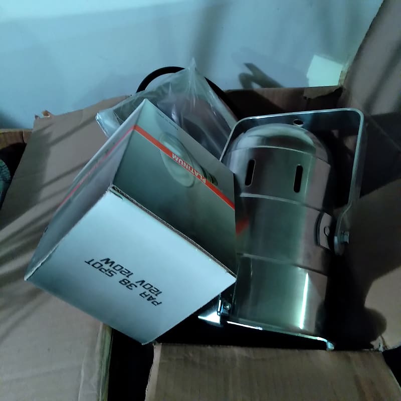 2 Optima Lighting PRO PAR38 Polished Chrome Can OPT-38s-Opt+2 | Reverb