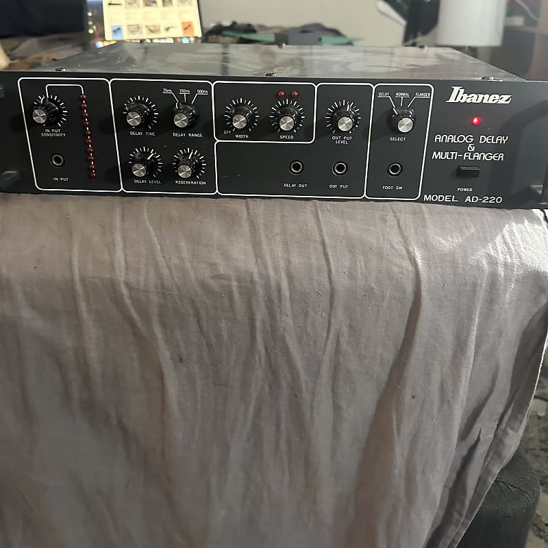 Ibanez AD-220 Analog Delay & Multi-Flanger | Reverb
