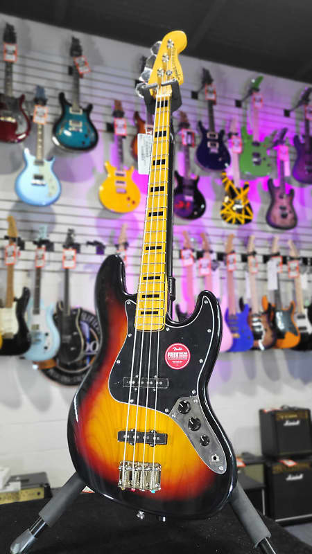 Squier Classic Vibe '70s Jazz Bass - 3-Tone Sunburst | Reverb