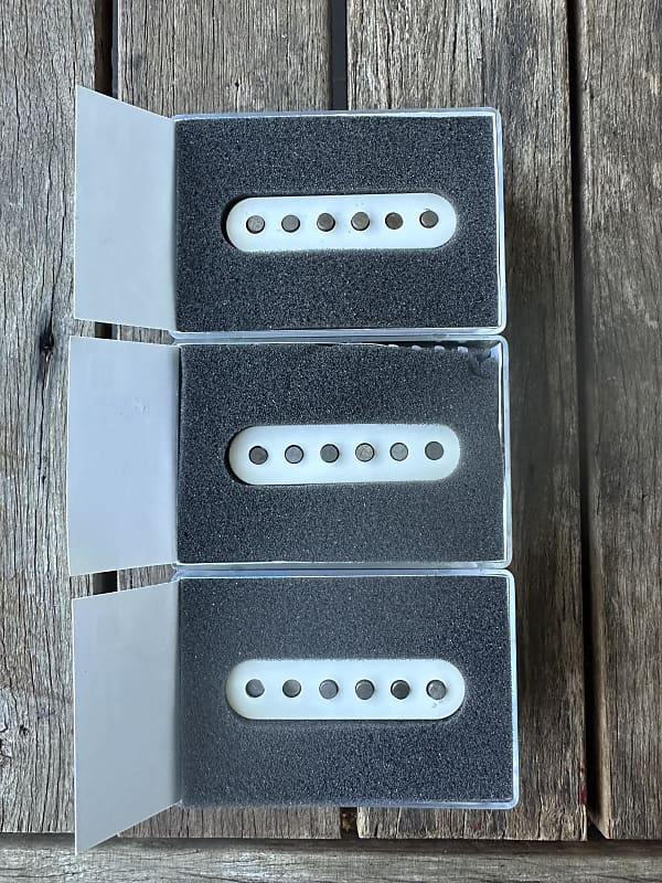 Fender Pickups 90s - Fender Strat Pickups | Reverb
