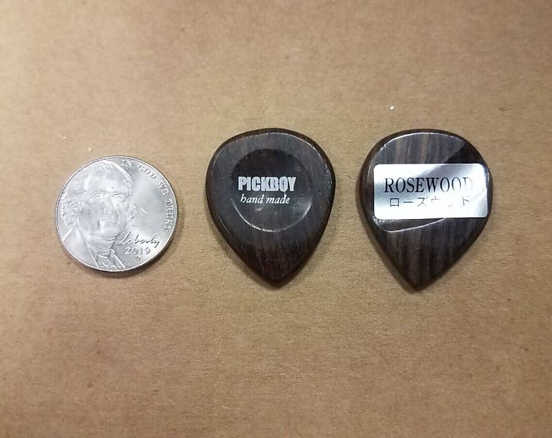 Pickboy Exotic Model Rosewood- Wood Guitar Pick w/grooved | Reverb