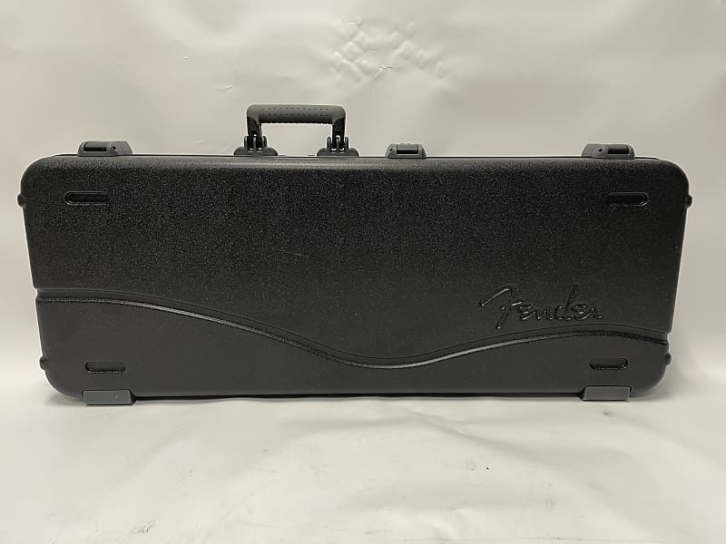 Fender Deluxe Molded Hardshell Stratocaster/Telecaster Case - | Reverb