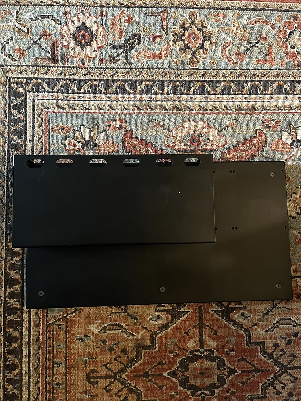 Vertex Vertex Effects Tour Compact 26" x 14" Pedalboard With | Reverb