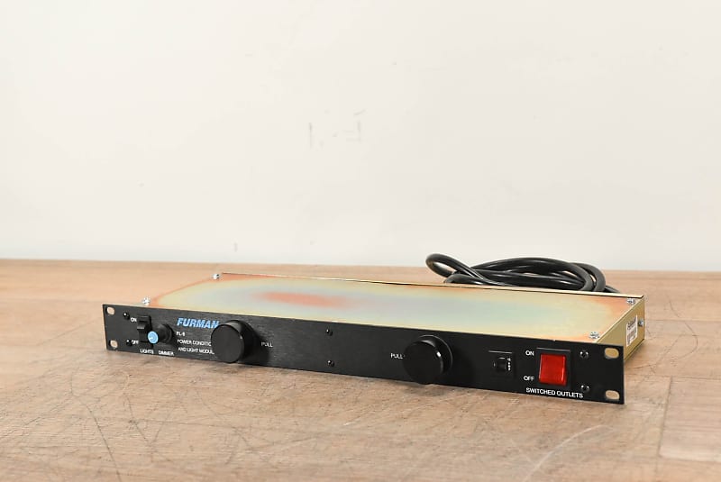 Furman PL-8 120V 15A Power Conditioner with Lights CG0053S | Reverb