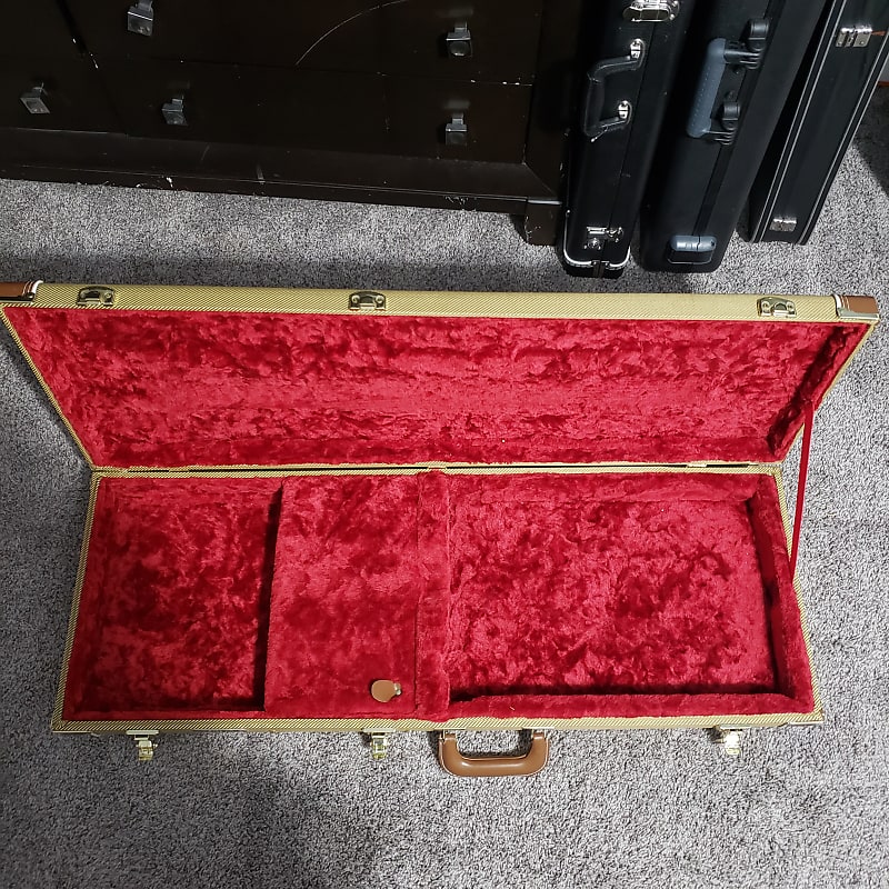 RoadRunner Tweed Case | Reverb