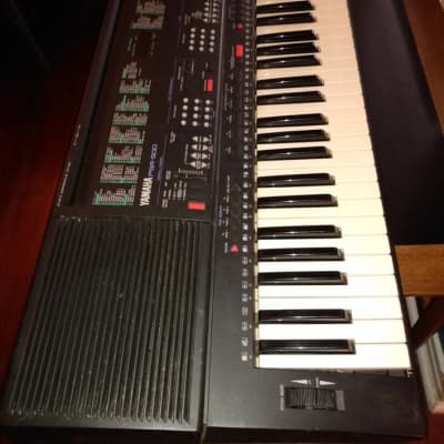 Vintage Yamaha PSR-500 Workstation Keyboard Piano Synth MIDI | Reverb