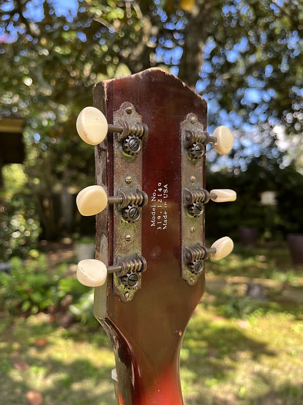 Silvertone Model 319 1960s Sunburst | Reverb