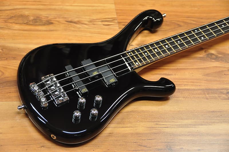 Warwick Pro Series Stuart Zender Black High Gloss Polish | Reverb