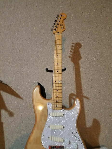 Fender Stratocaster EMG David Gilmour DG-20 pickups | Reverb