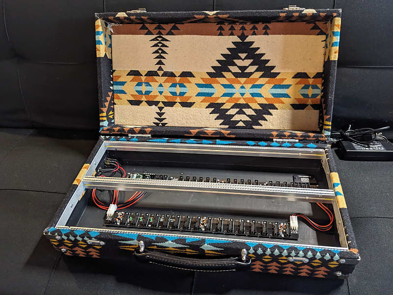 6U 104HP Powered Eurorack Case PatchCrate w/detachable lid | Reverb