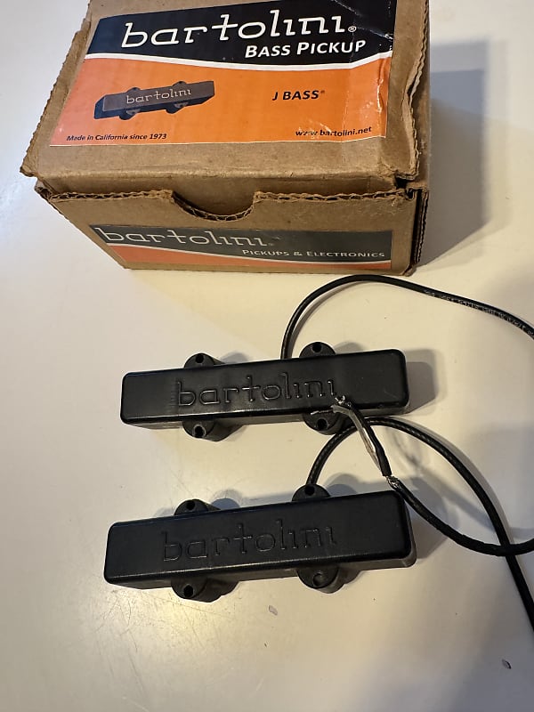 Bartolini Jazz bass pickups | Reverb