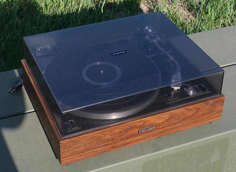 Vintage Pioneer PL-15R Turntable - Excellent Condition! | Reverb