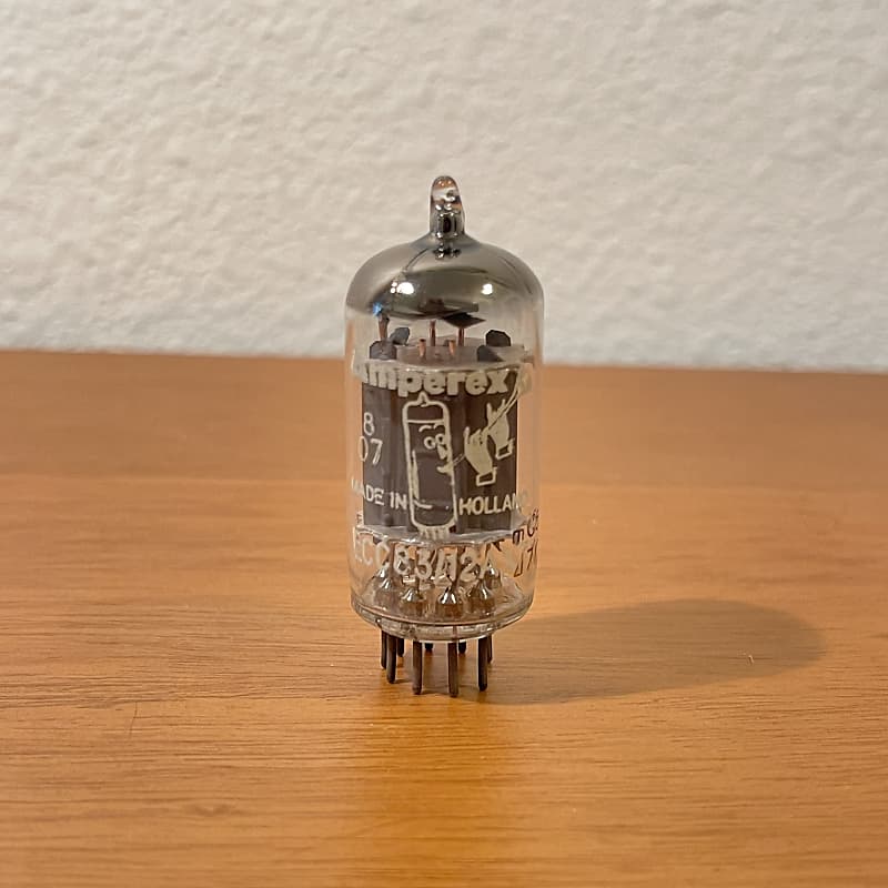 NOS Amperex 12AX7/ECC83 Bugle Boy Long Plate Vintage | Reverb UK