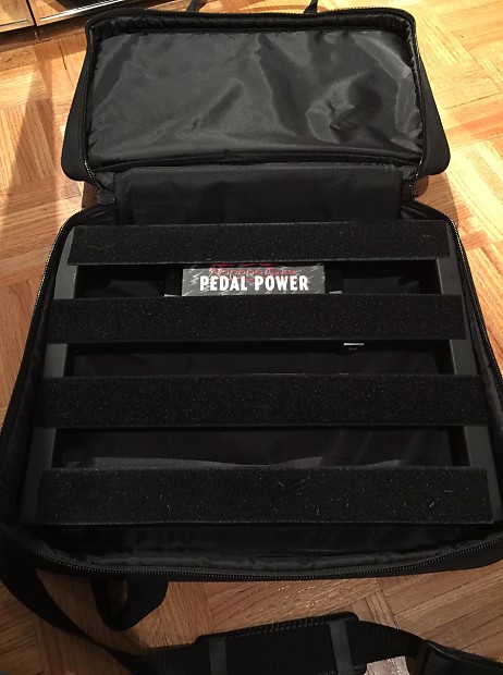 Pedaltrain Jr. w/mounted Voodoo Labs Pedal Power | Reverb