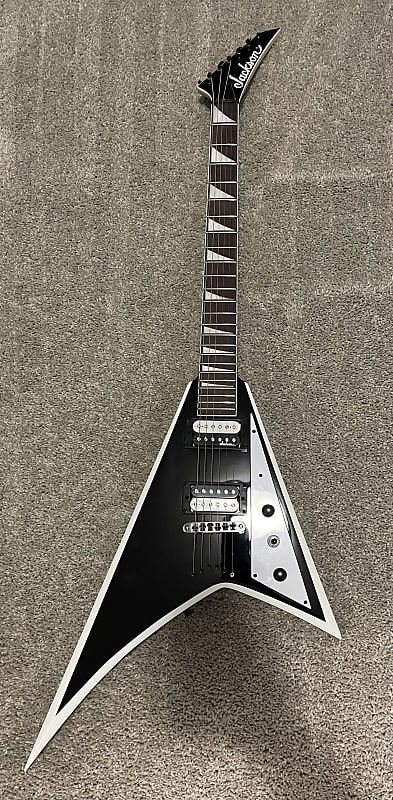 Jackson Concord 2022 Black and white | Reverb
