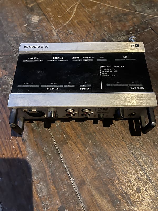 Traktor Audio 8 DJ | Reverb