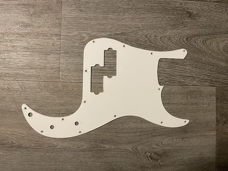 Squier Affinity Precision Bass by Fender Pickguard 1-Ply | Reverb