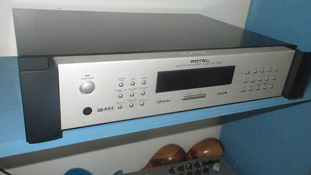 Rotel RT-1084 am/fm & HD Tuner | Reverb