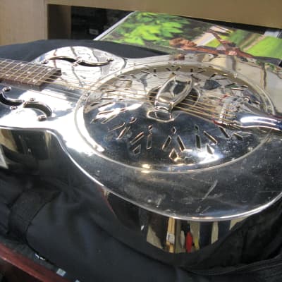 Johnson AXL-998 Metal Body Resonator 2000's - Chrome W/Gig | Reverb