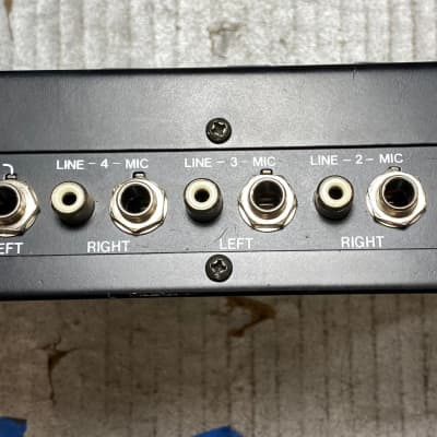 Realistic 4 Channel Stereo Mike Mixer | Reverb