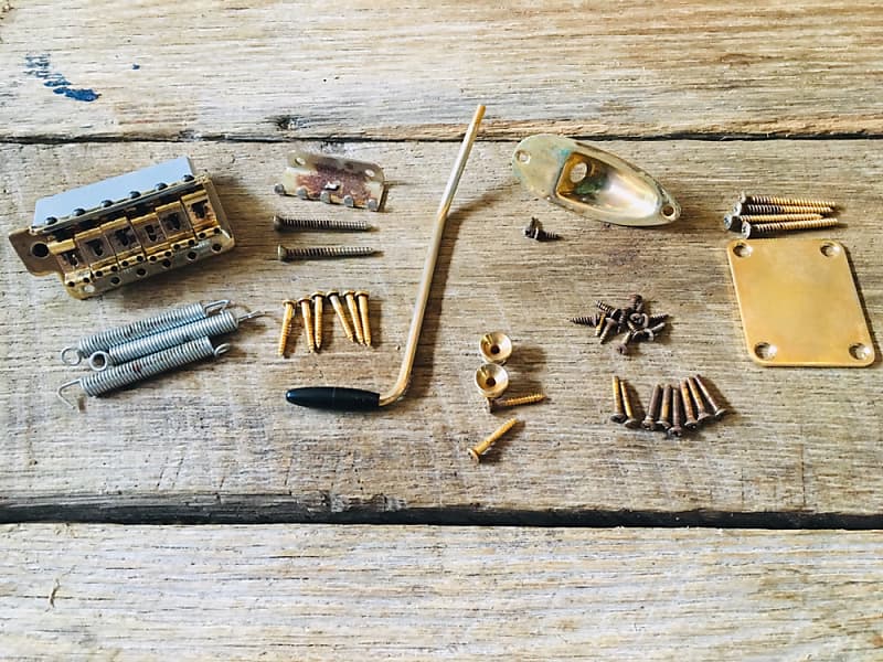 Fender Stratocaster aged relic gold hardware set | Reverb