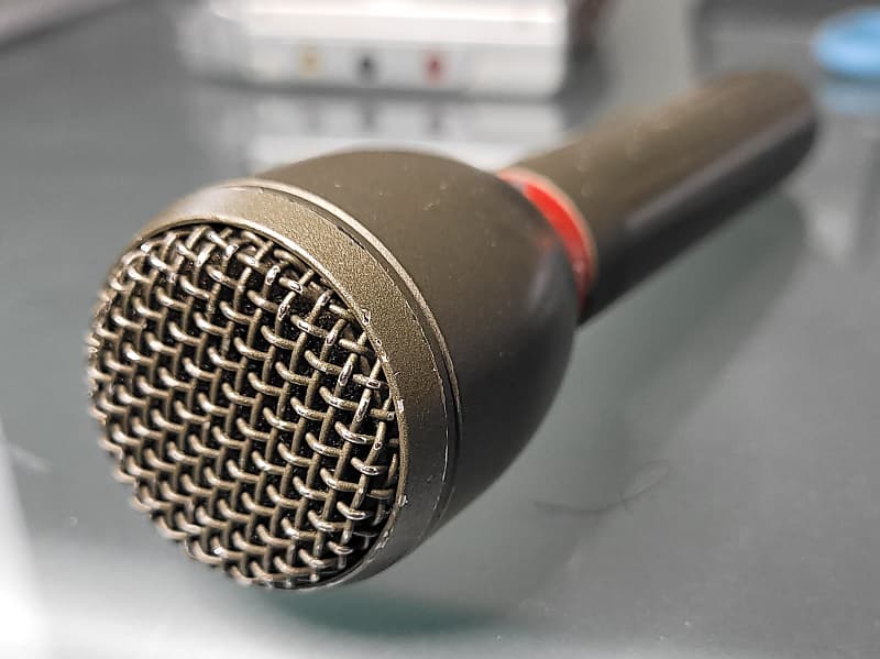 Audio Technica AT804 Omnidirectional Dynamic Microphone | Reverb