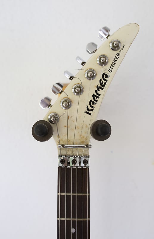 Kramer STRIKER 300 ST 1980'S - CREAM | Reverb