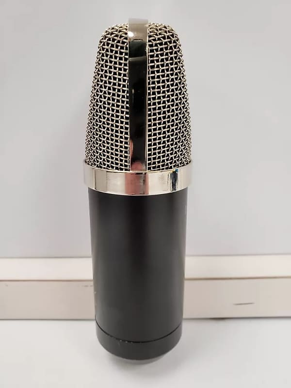 Neewer NW-700 Microphone | Reverb