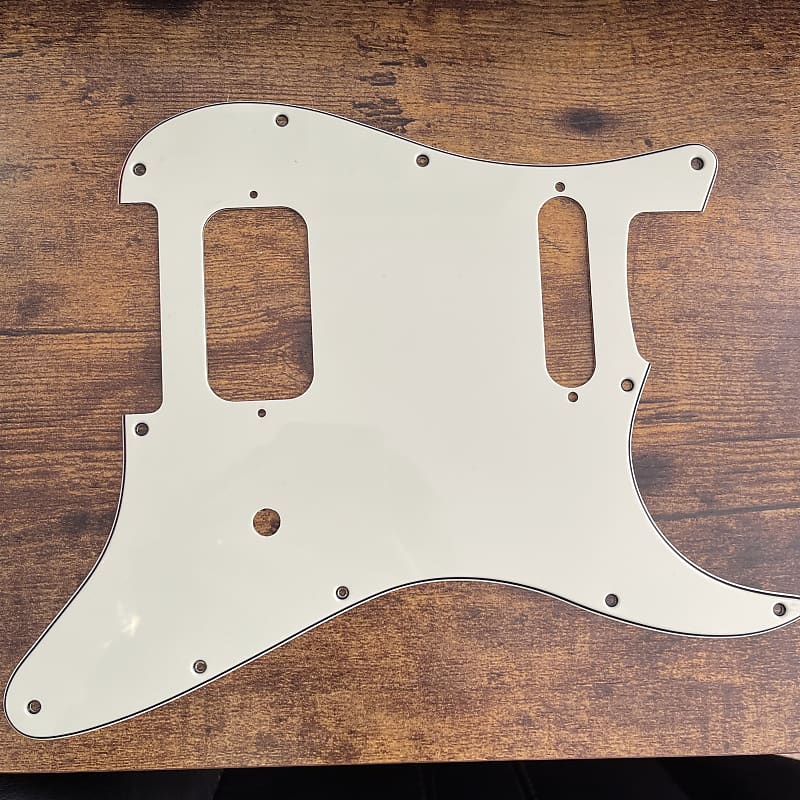 Warmoth HS Pickguard for 11 Hole Strat 2022 - Mint Green | Reverb