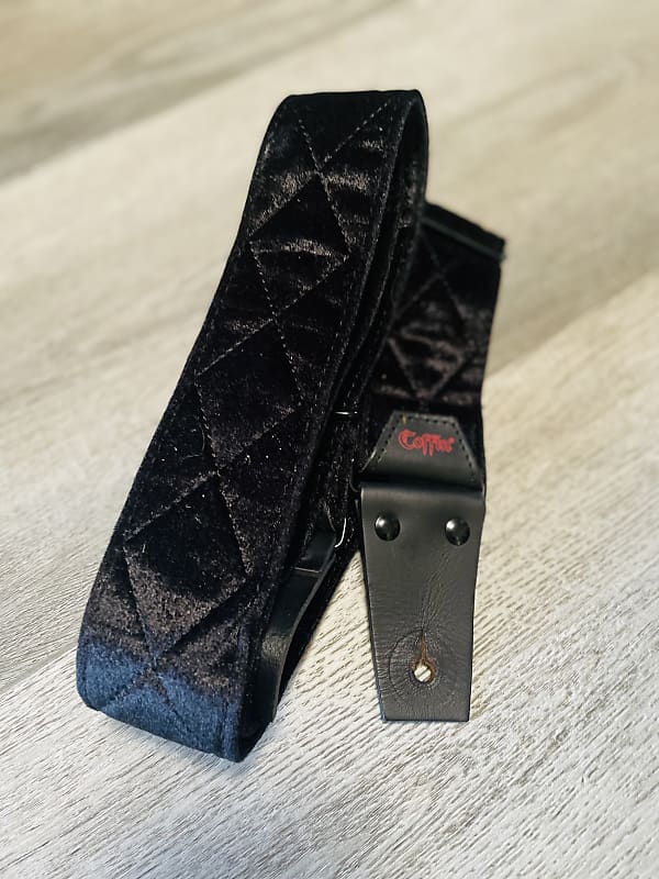 Coffin Black Velvet Guitar Strap | Reverb