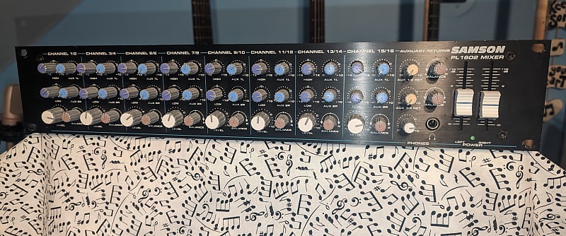 Samson PL1602 16ch Mixer | Reverb