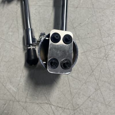 Pearl Set of 2 bass drum legs - Chrome | Reverb