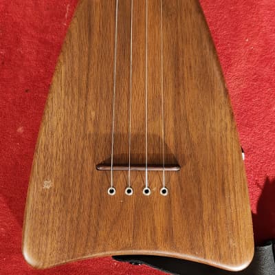 Magic Fluke Electric Fluke SB Uke | Reverb