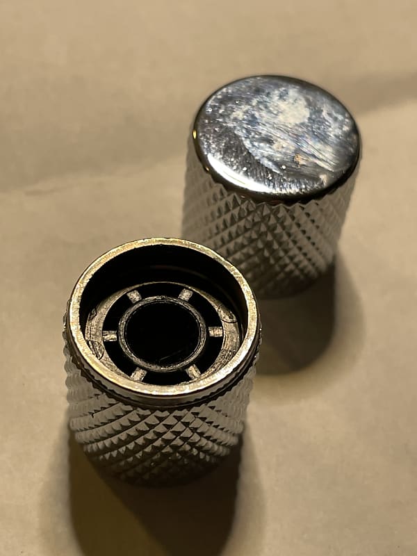 Squier Flat Top Barrel Knobs 1997 - Chrome | Reverb