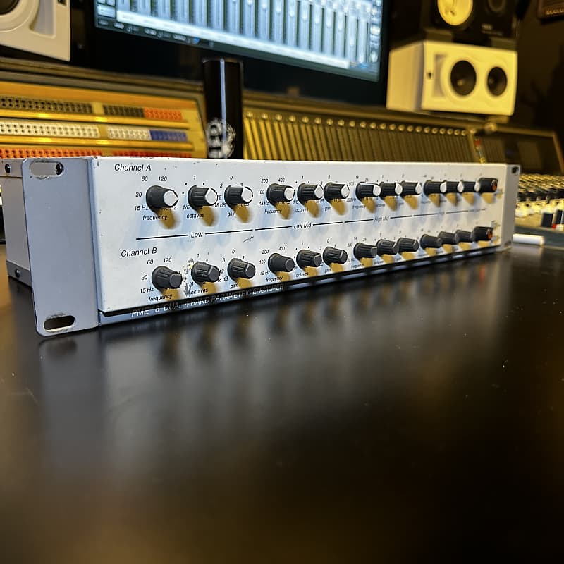 Peavey PME 8 Dual 4 Band Parametric Equalizer Stereo EQ rack | Reverb