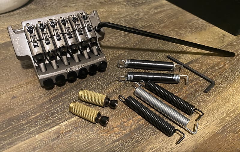 Ibanez Edge III Tremolo + Extras | Reverb