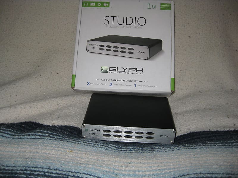 Glyph 1TB 2000's - Silver | Reverb