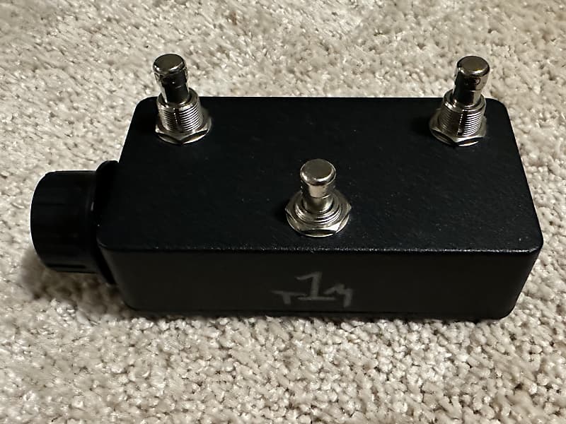 T1M Multi-Switch Expression | Reverb