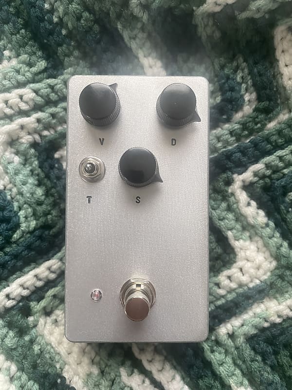 RCO Pedals Tonsorium 2024 - Raw aluminum with black Davies | Reverb