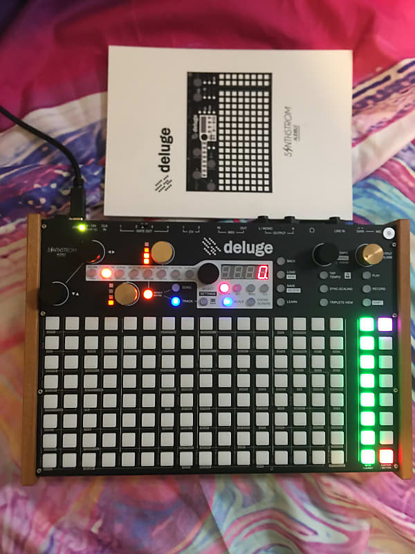 Mint Synthstrom Audible Deluge Portable All In One DAW Synth | Reverb