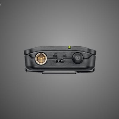 Shure BLX14R/W85-H11 Wireless Rack-Mount Presenter System | Reverb