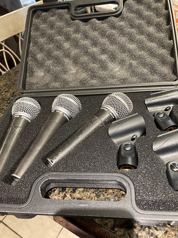 Lot of 3 Shure SM58 Microphones with Clips & Case | Reverb