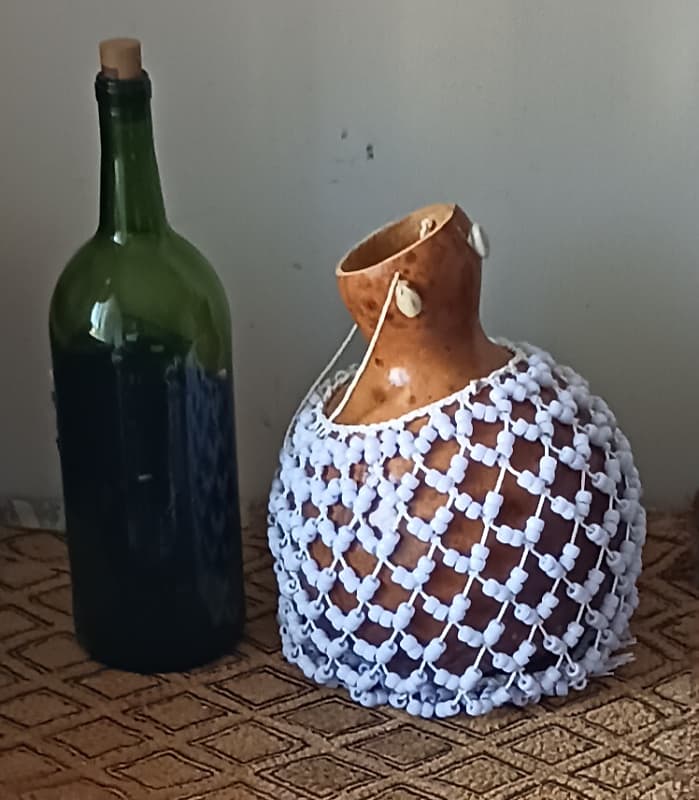 Sekere (medium Yoruba-style netted gourd rattle) | Reverb